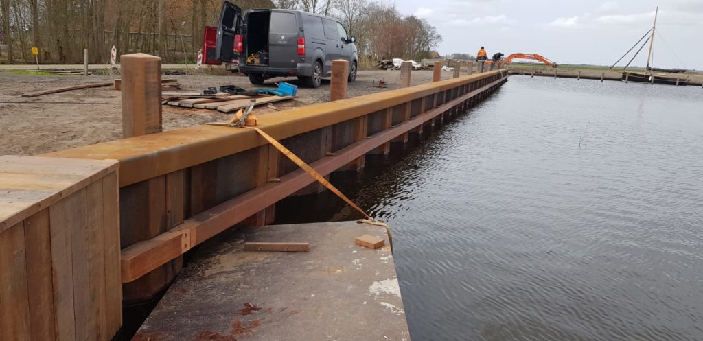 Damwand en beschoeiing - Stienstra & Van der Wal
